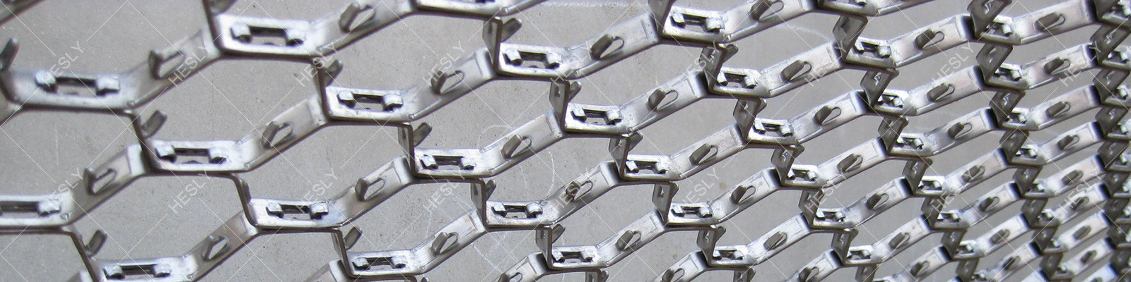 Quality HESLY Refractory Hex Mesh & Varies alloys hex steel Manufacturer