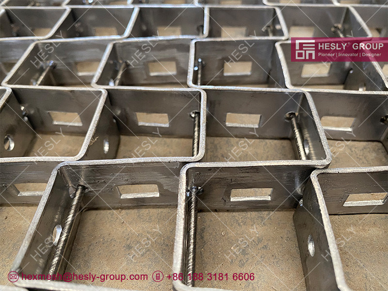 Flexible Metal Mesh Refractory Lining | 14ga thickness | 1" deep ...