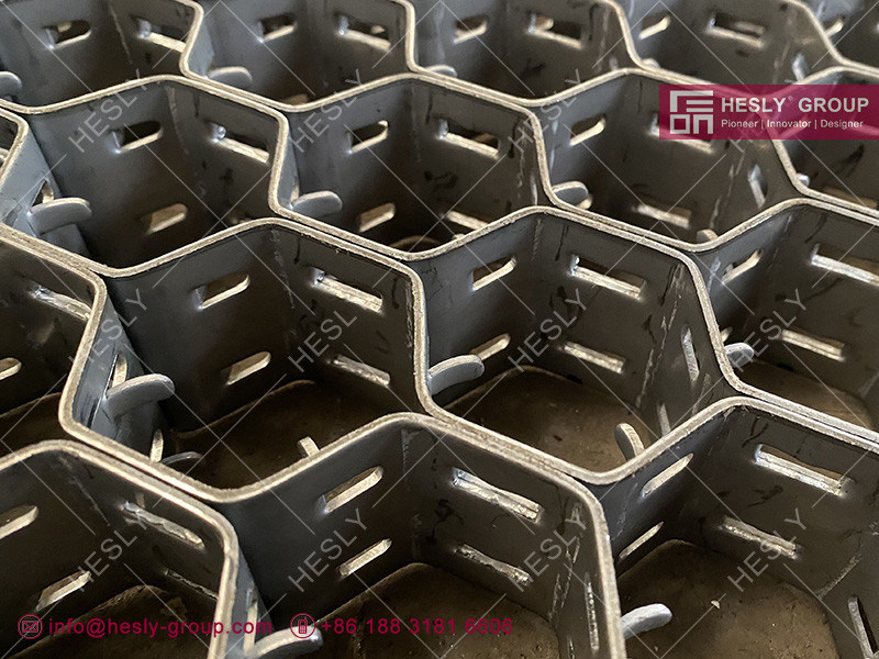 AISI309 Double Clench Hex-Mesh Grating Refractory Lining 19mm height X ...